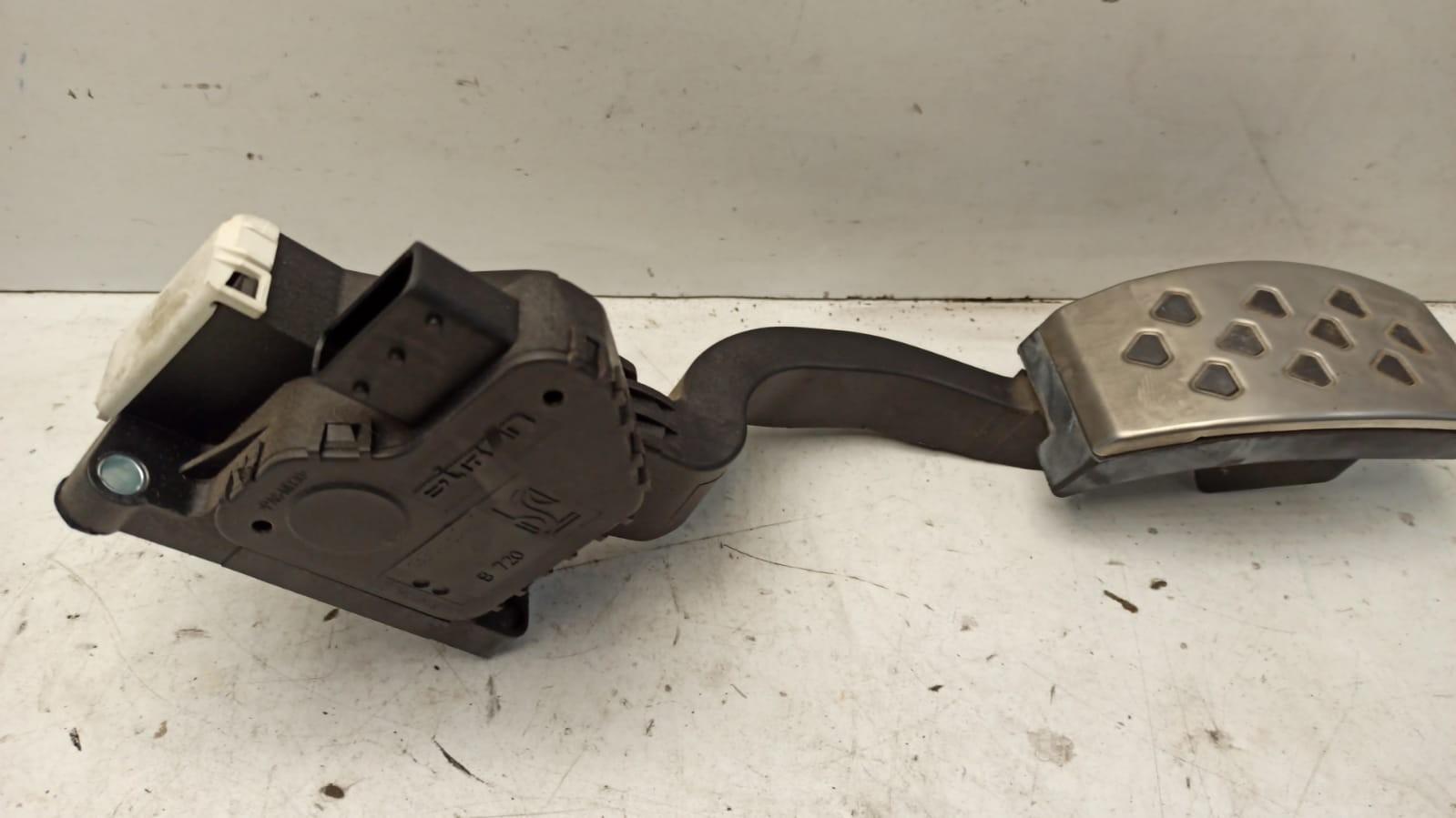 PEDALE ACCELERATORE OPEL Corsa D 3P 2° Serie (11>)