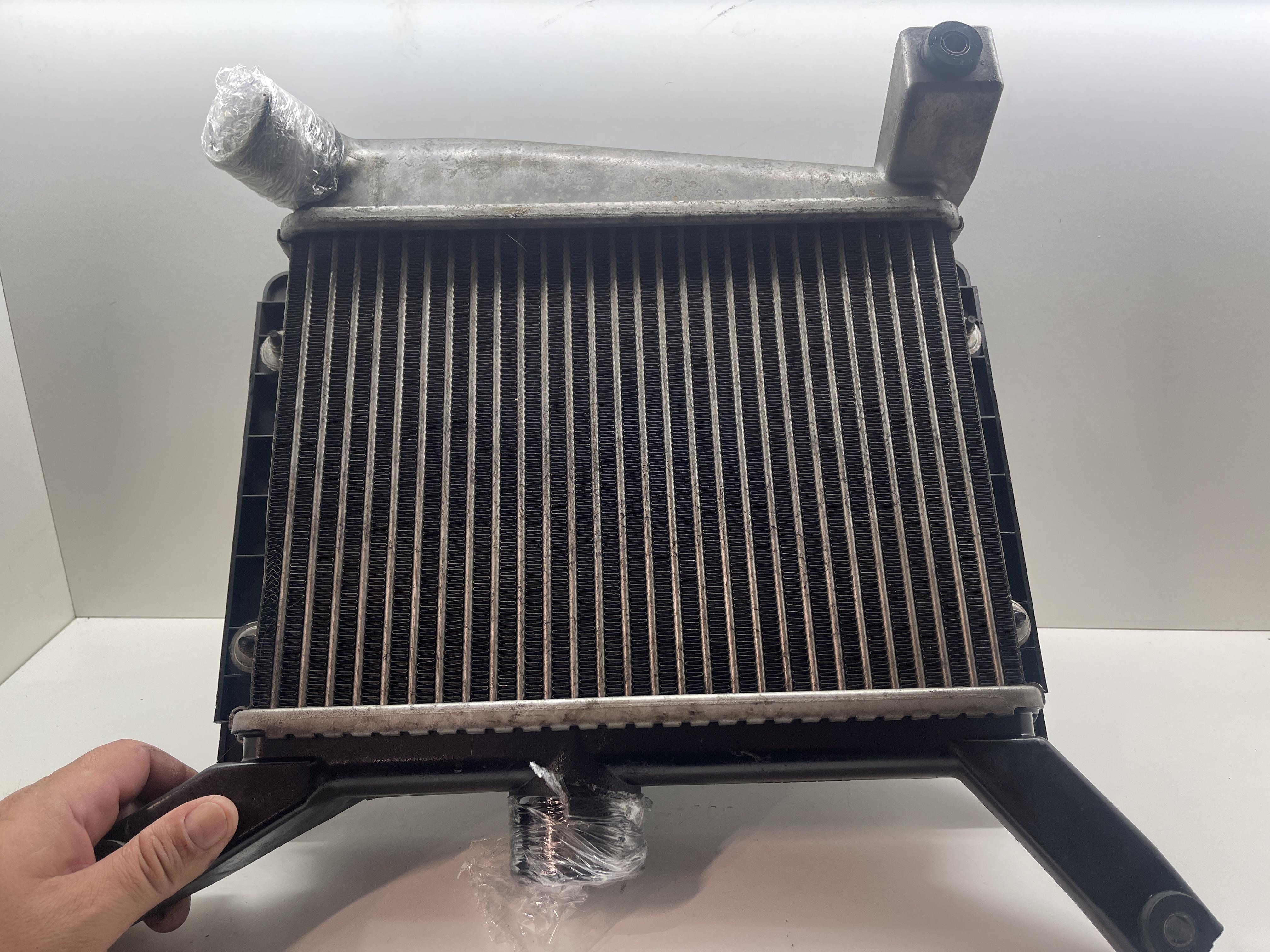 INTERCOOLER TOYOTA Rav4 2° Serie 27040-332 1CDFTV Diesel 2000 (00>03)