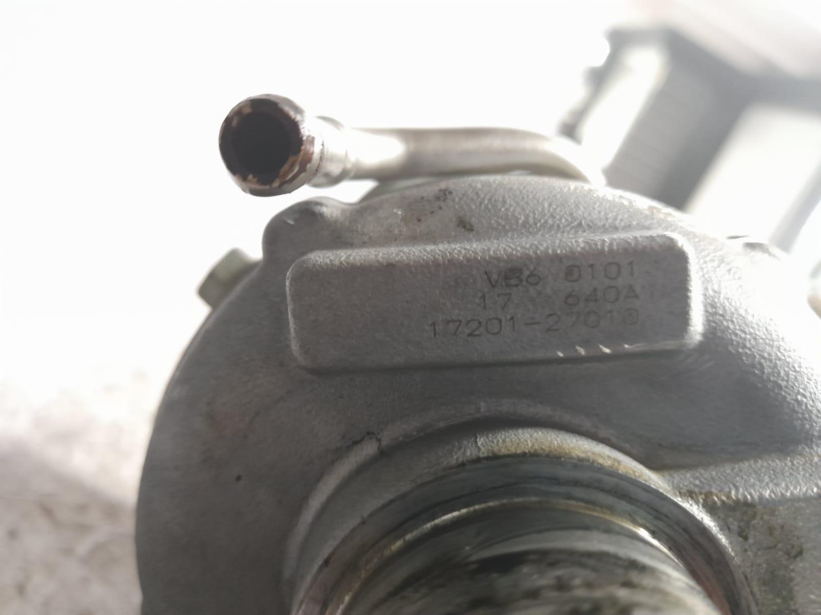 TURBINA TOYOTA Avensis Berlina 1° Serie 17201-27010 1CD-FTV Diesel 2000 ...