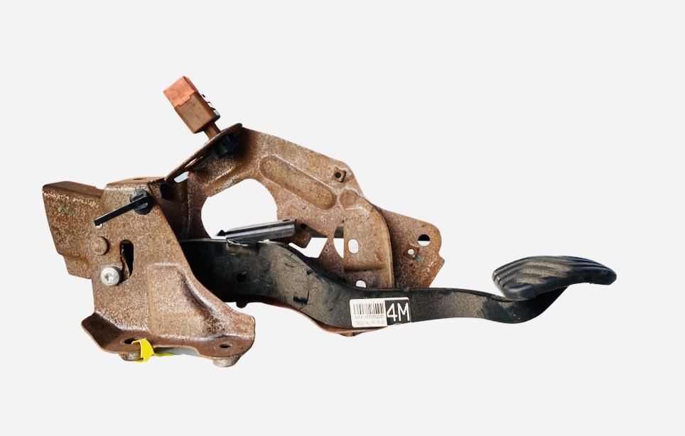PEDALE FRENO NISSAN Qashqai Serie 465014EA2B (14>)
