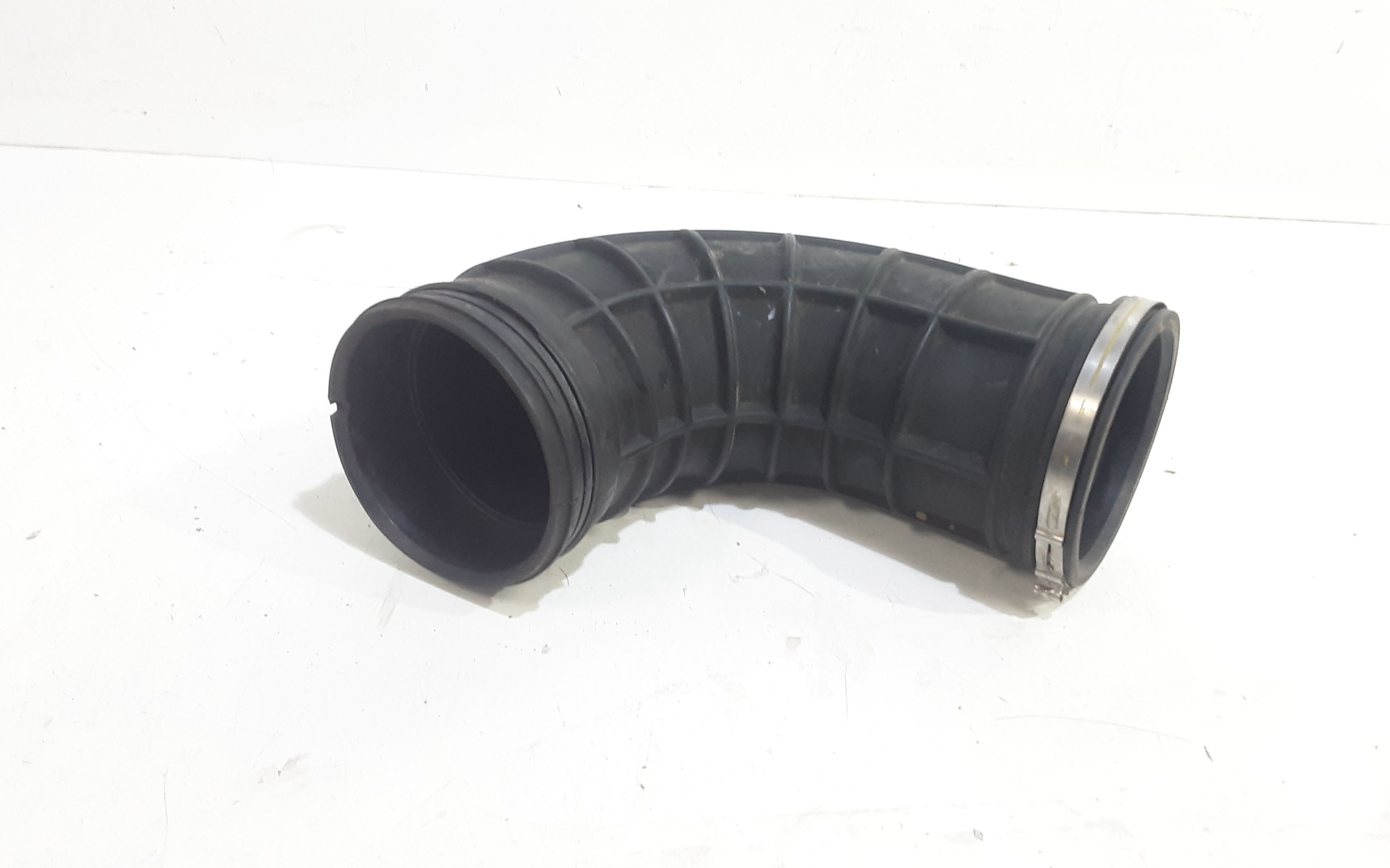 Tubo aspirazione filtro aria IVECO Daily 3° Serie | CasoriaCar.it