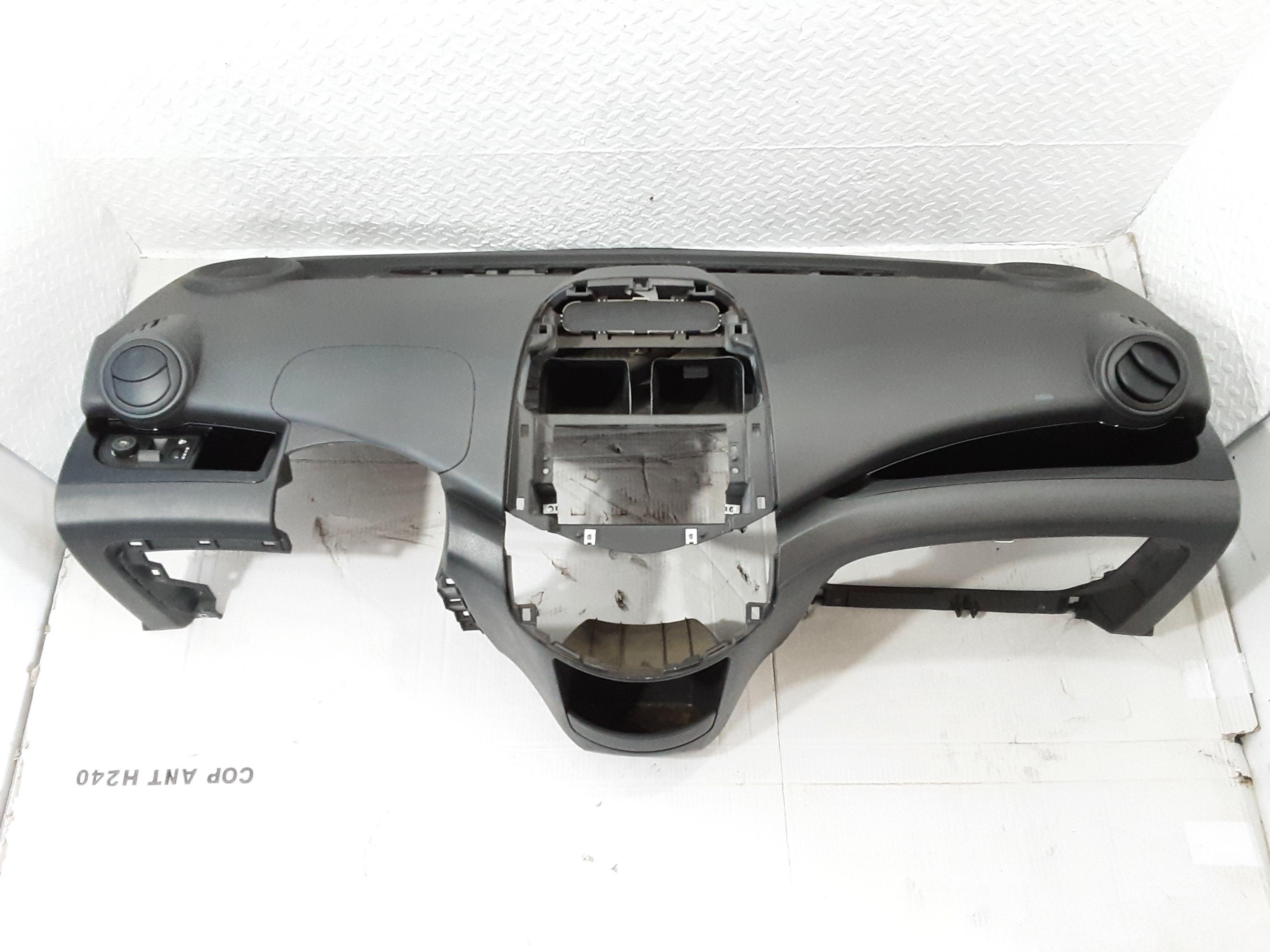 CRUSCOTTO COMPLETO DI AIRBAG PASSEGGERO CHEVROLET Spark 1° Serie LMT ...