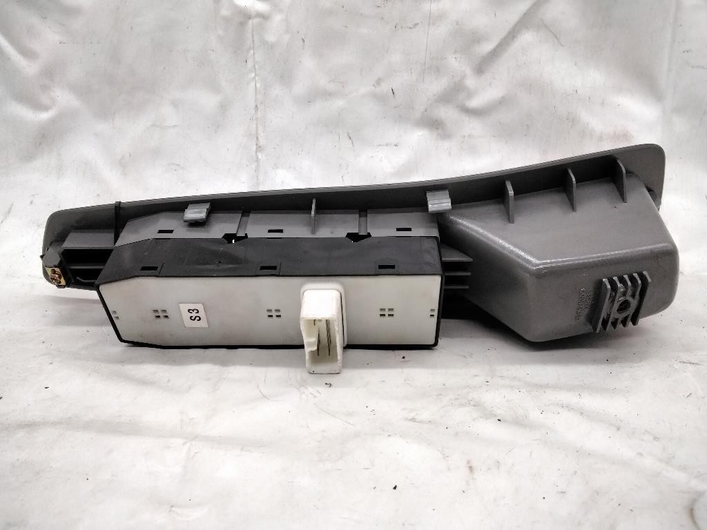 PULSANTIERA ANTERIORE SINISTRA CHEVROLET Lacetti 1° Serie 96552811 (02>09)