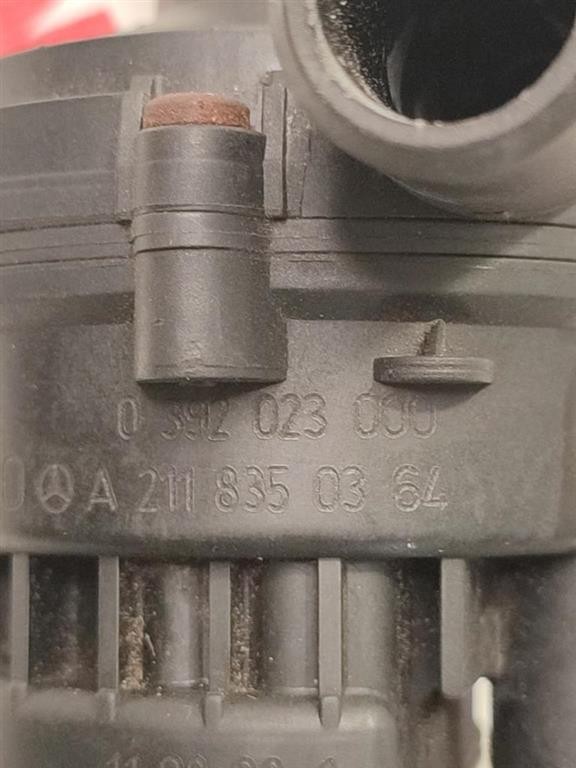 POMPA ACQUA MERCEDES Classe C Berlina W204 A2118350364 0392023000 ...