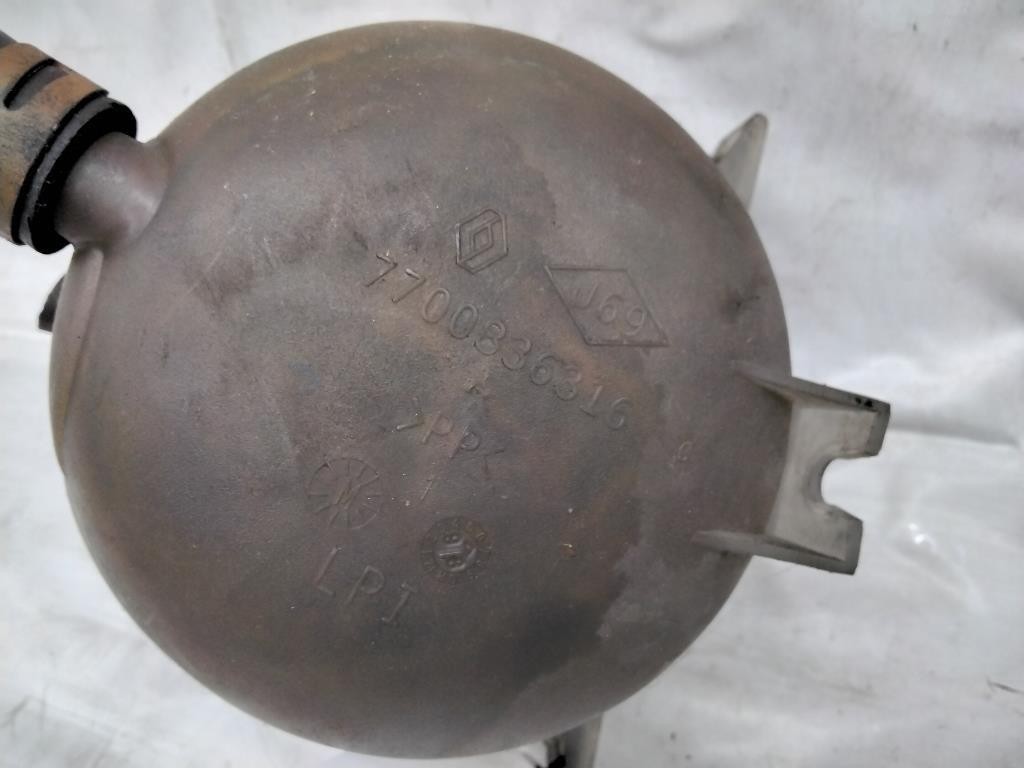 VASCHETTA ACQUA LIQUIDO REFRIGERANTE RENAULT Clio Serie 7701471925 ...