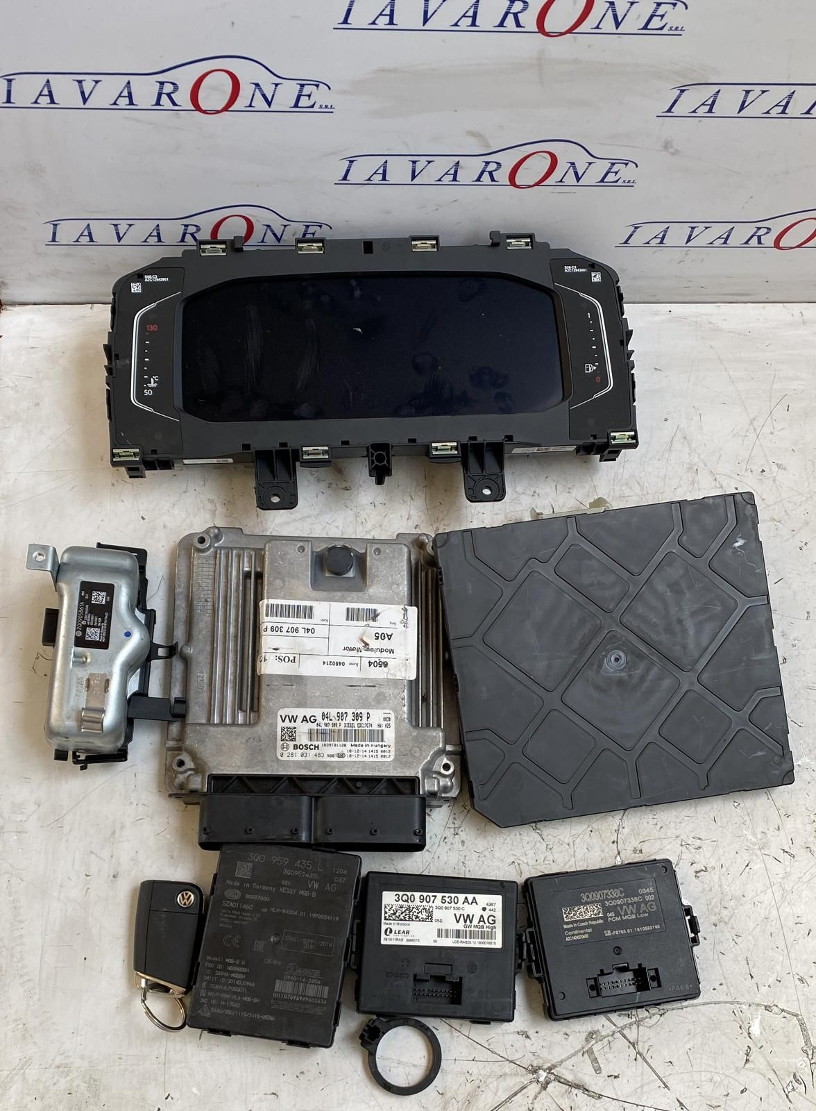 KIT CENTRALINA MOTORE VOLKSWAGEN T-Roc Serie 04L907309P DFF Diesel 1968 ...