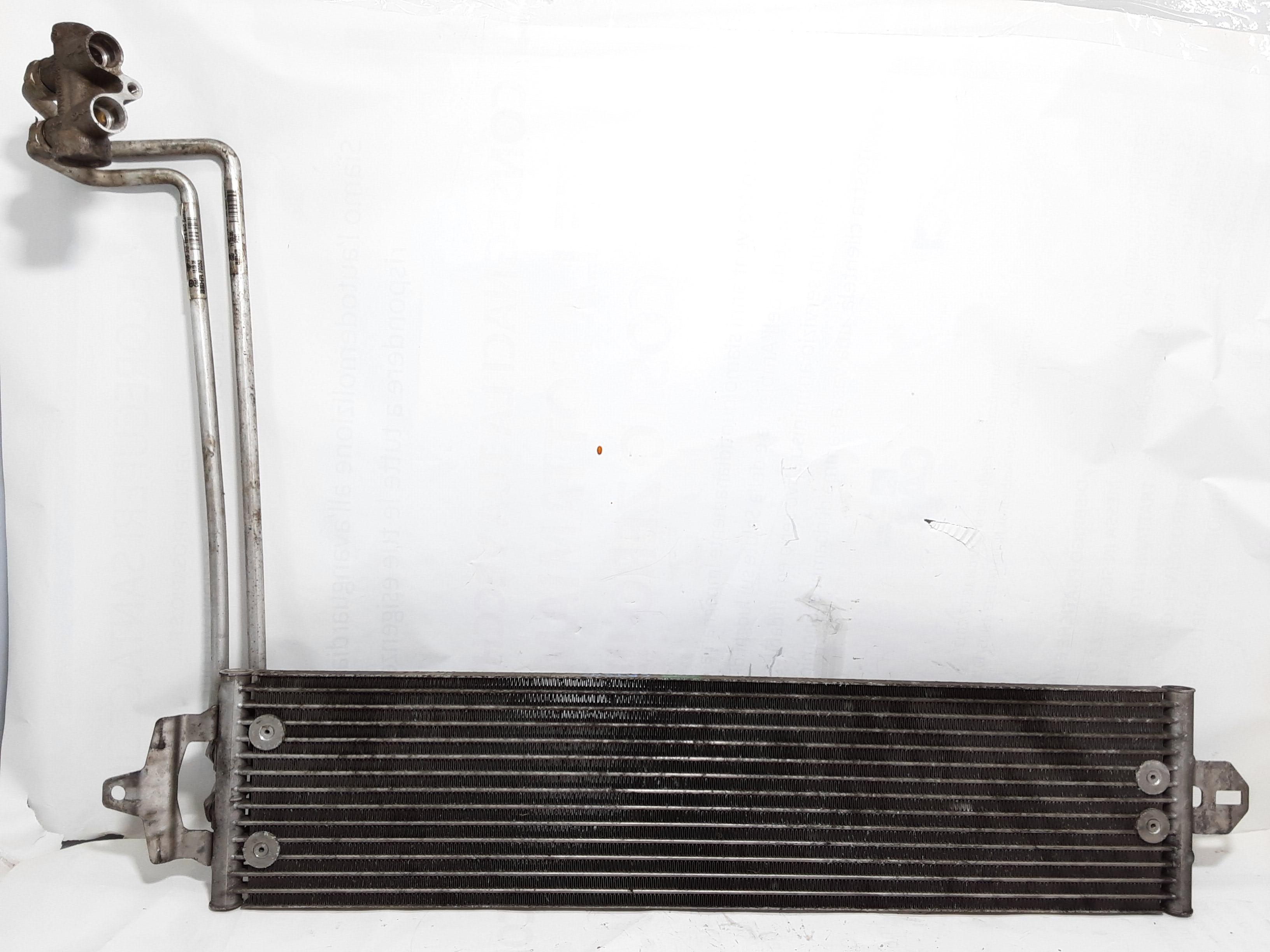 RADIATORE OLIO REFRIGERANTE CAMBIO AUTOMATICO PORSCHE Cayenne 1° Serie ...