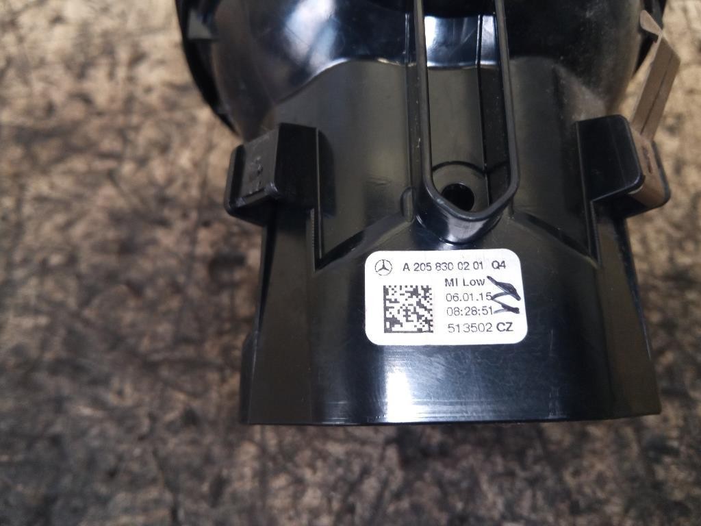 GRIGLIA ARIA INTERNA MERCEDES Classe C (W205) (2013-) A2058300201 (13>)