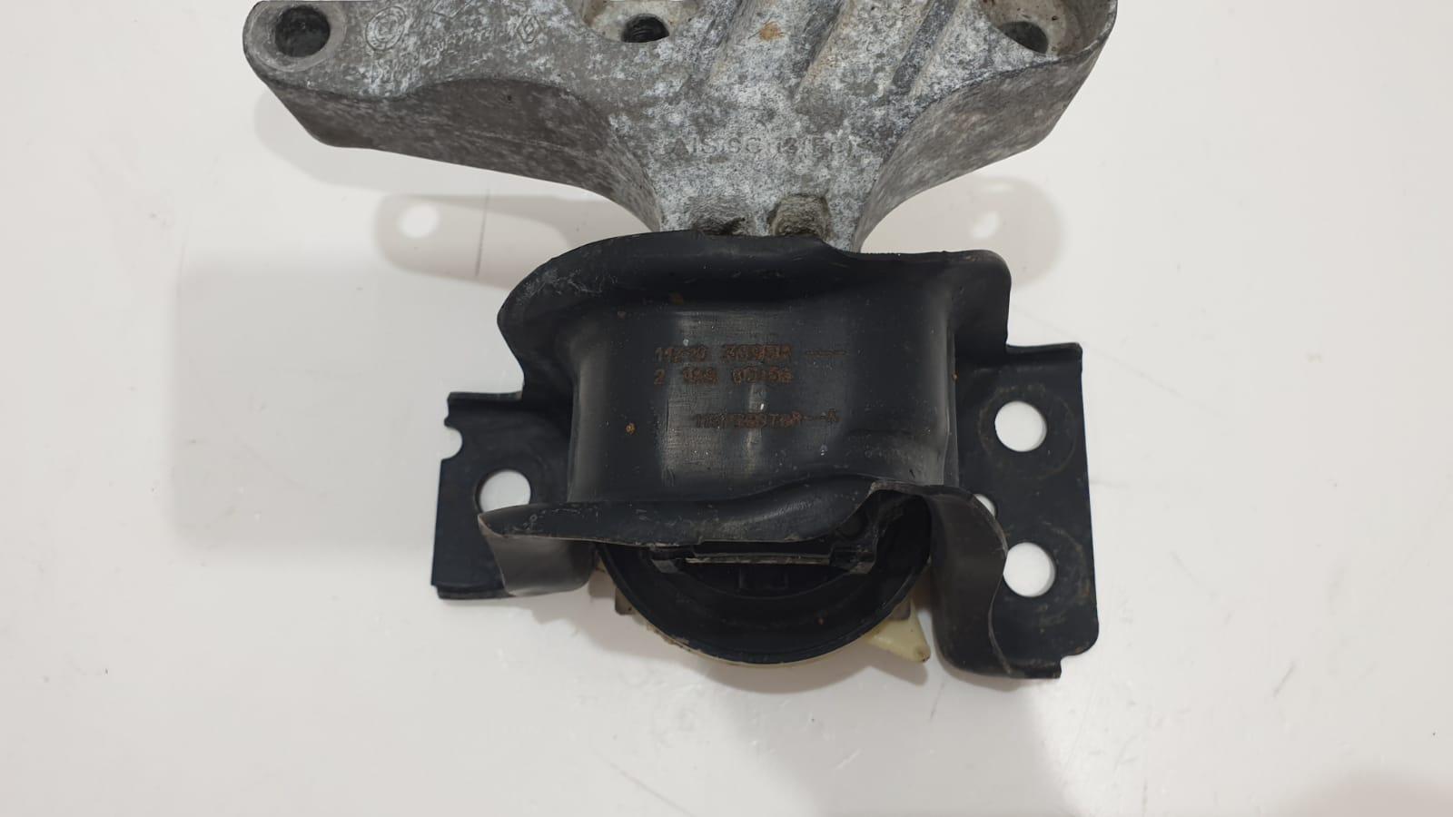 SUPPORTO MOTORE RENAULT Captur Serie 113758078R Diesel 1.5 (13>)