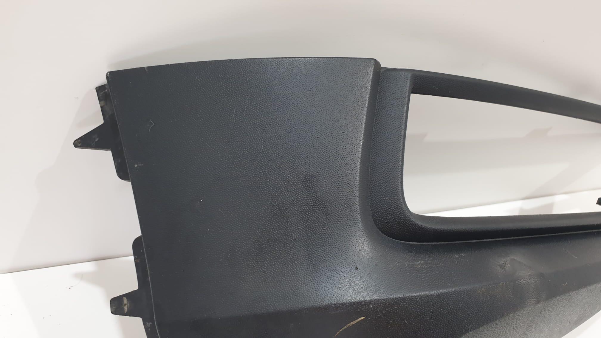 GRIGLIA PARAURTI ANTERIORE DESTRA VOLKSWAGEN Tiguan Serie 5NA853212A ...