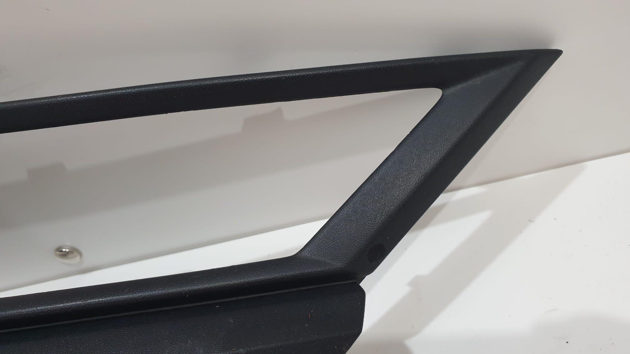 GRIGLIA PARAURTI ANTERIORE DESTRA VOLKSWAGEN Tiguan Serie 5NA853212A ...