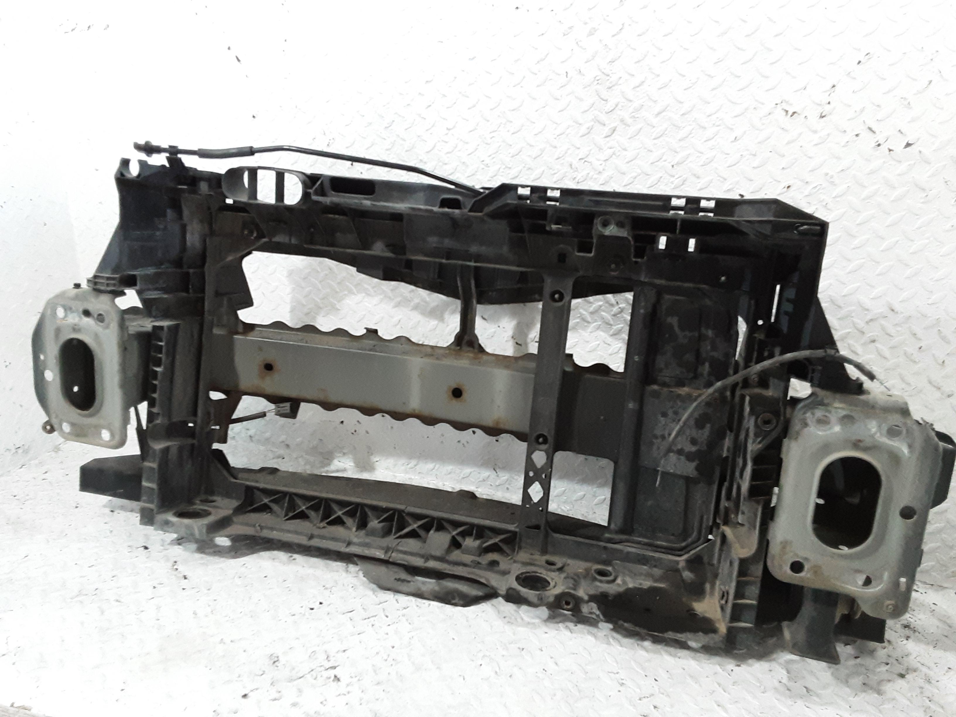 CALANDRA MAZDA 2 Berlina 2° Serie ZJ46 (07>)