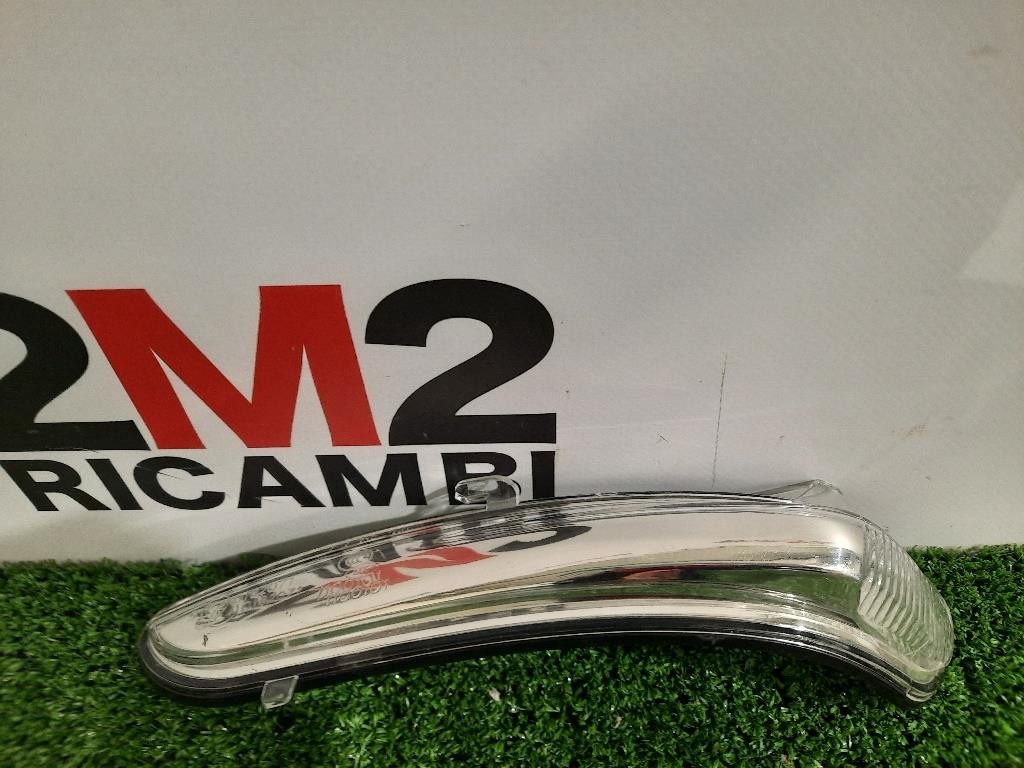 FRECCIA FANALINO ANT SX PEUGEOT 208 Serie 1607512680 (12>19)