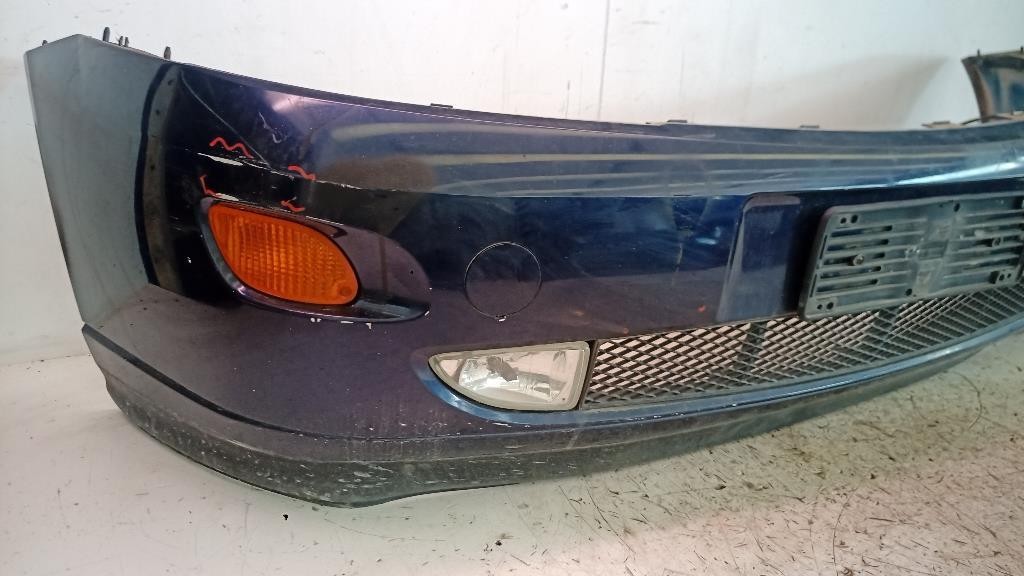 PARAURTI ANTERIORE COMPLETO FORD Focus Berlina 2° Serie 1201837 (01>04)