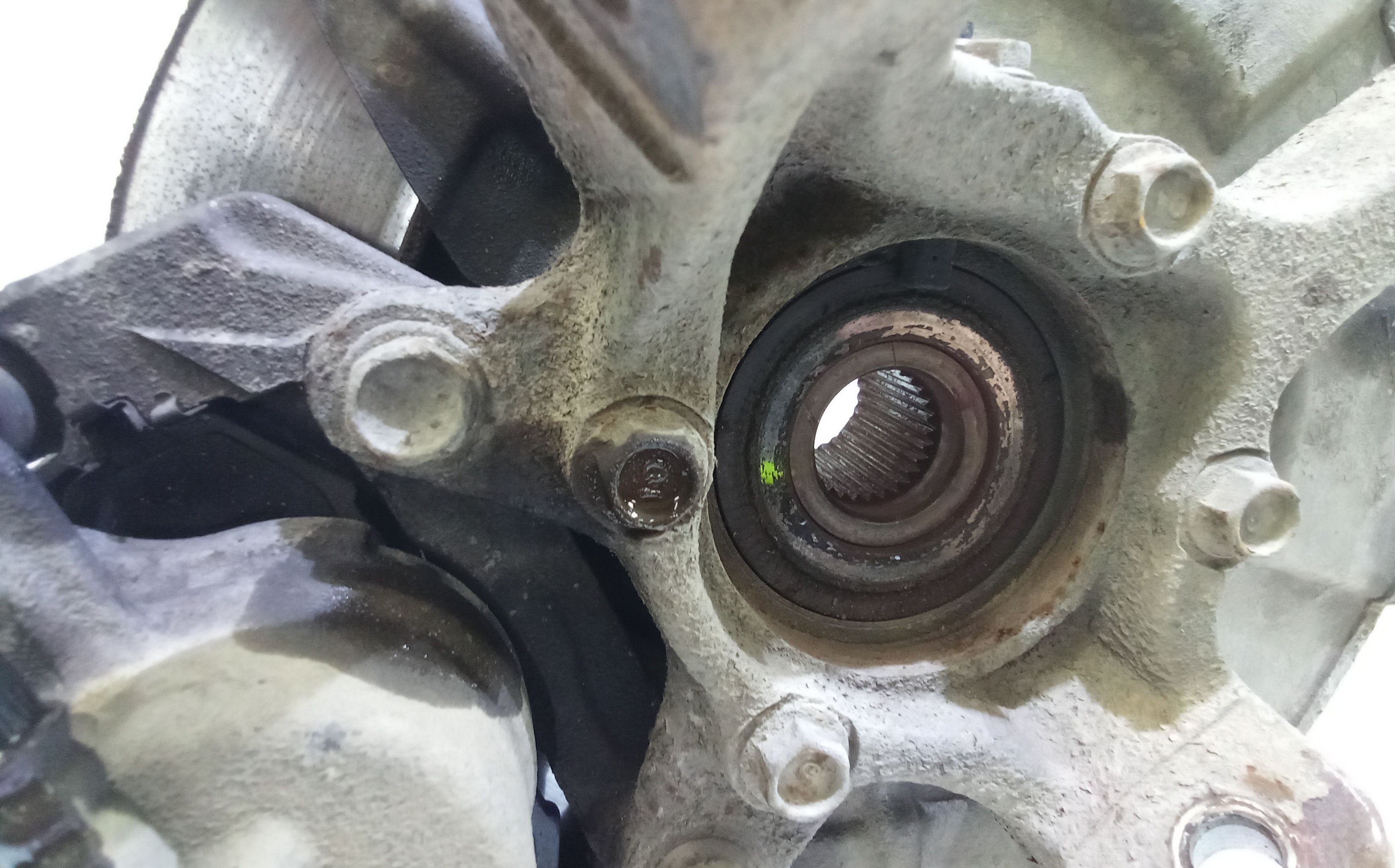 Mozzo ruota anteriore Sinistra guida SUZUKI Grand Vitara JB | Casoria ...