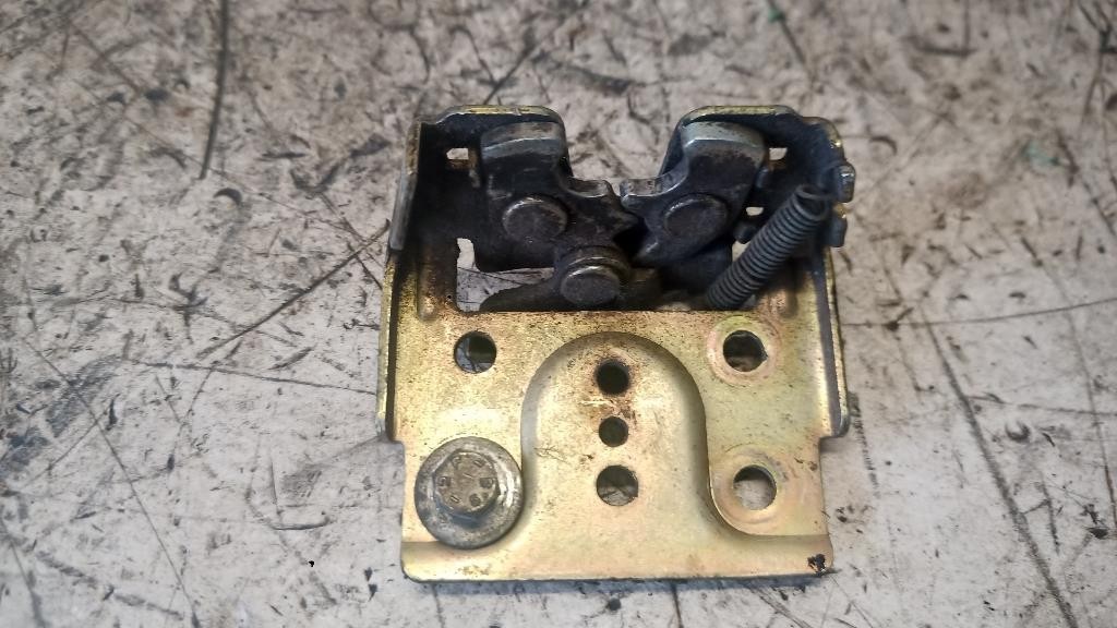 SERRATURA PORTELLONE POSTERIORE FIAT Panda 1° Serie 4483285 (80>03)