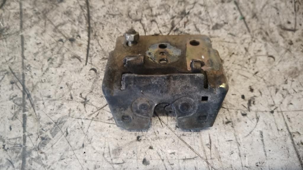 SERRATURA PORTELLONE POSTERIORE FIAT Panda 1° Serie 4483285 (80>03)