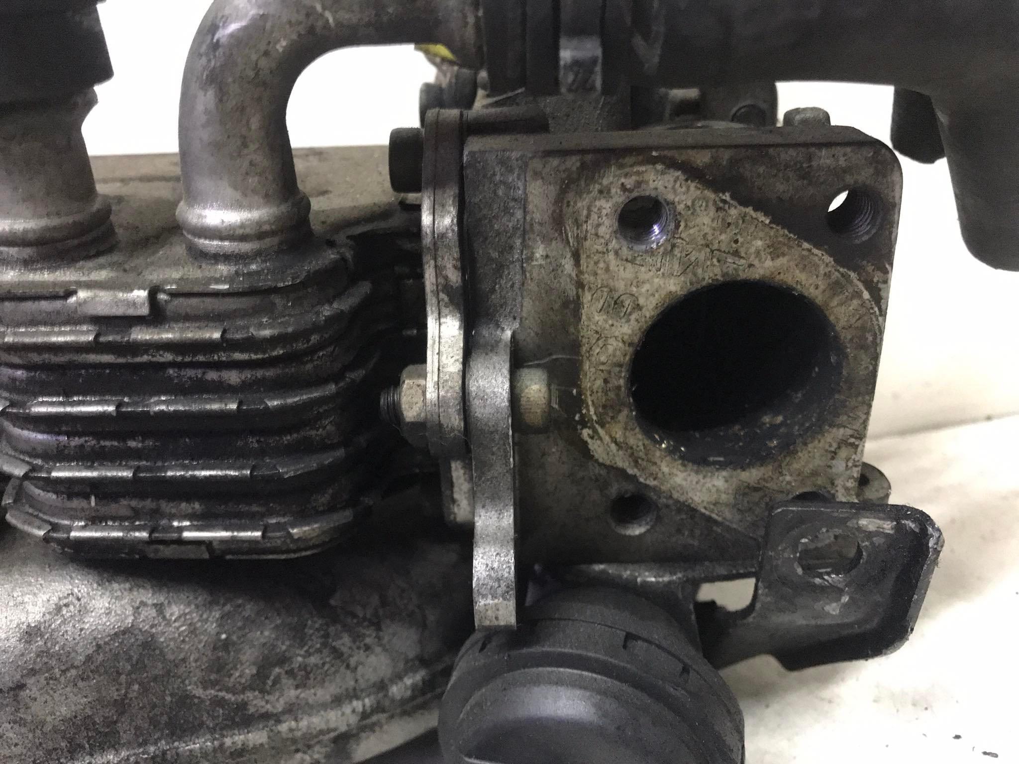 SCAMBIATORE EGR VOLKSWAGEN Touran 1° Serie D4F 706, D4F 712, D4F 714 ...