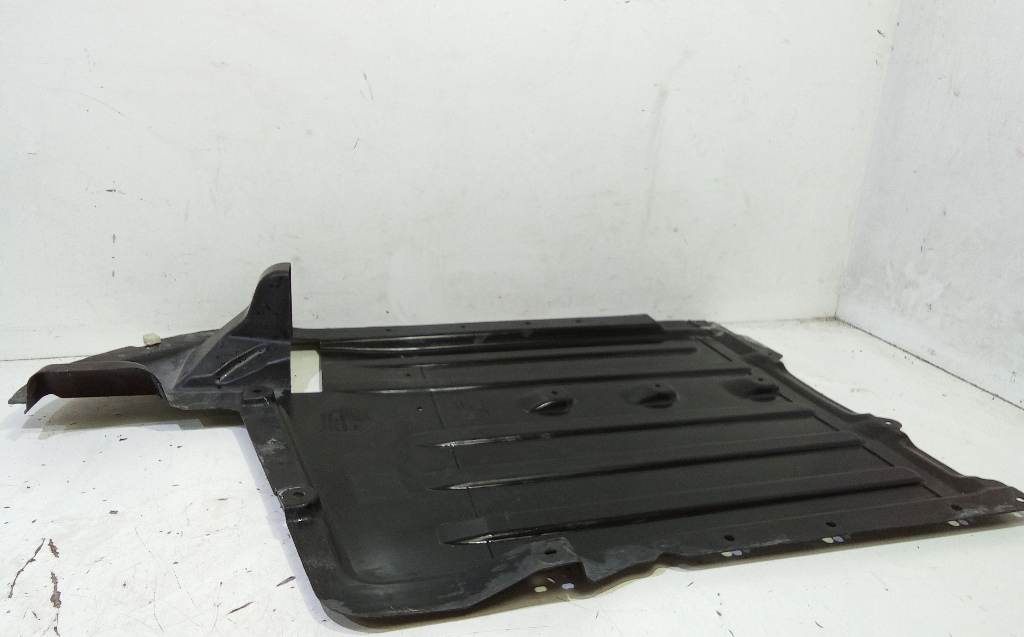 Riparo sotto motore BMW X6 Serie (F96) (19>) | Casoria Car.it