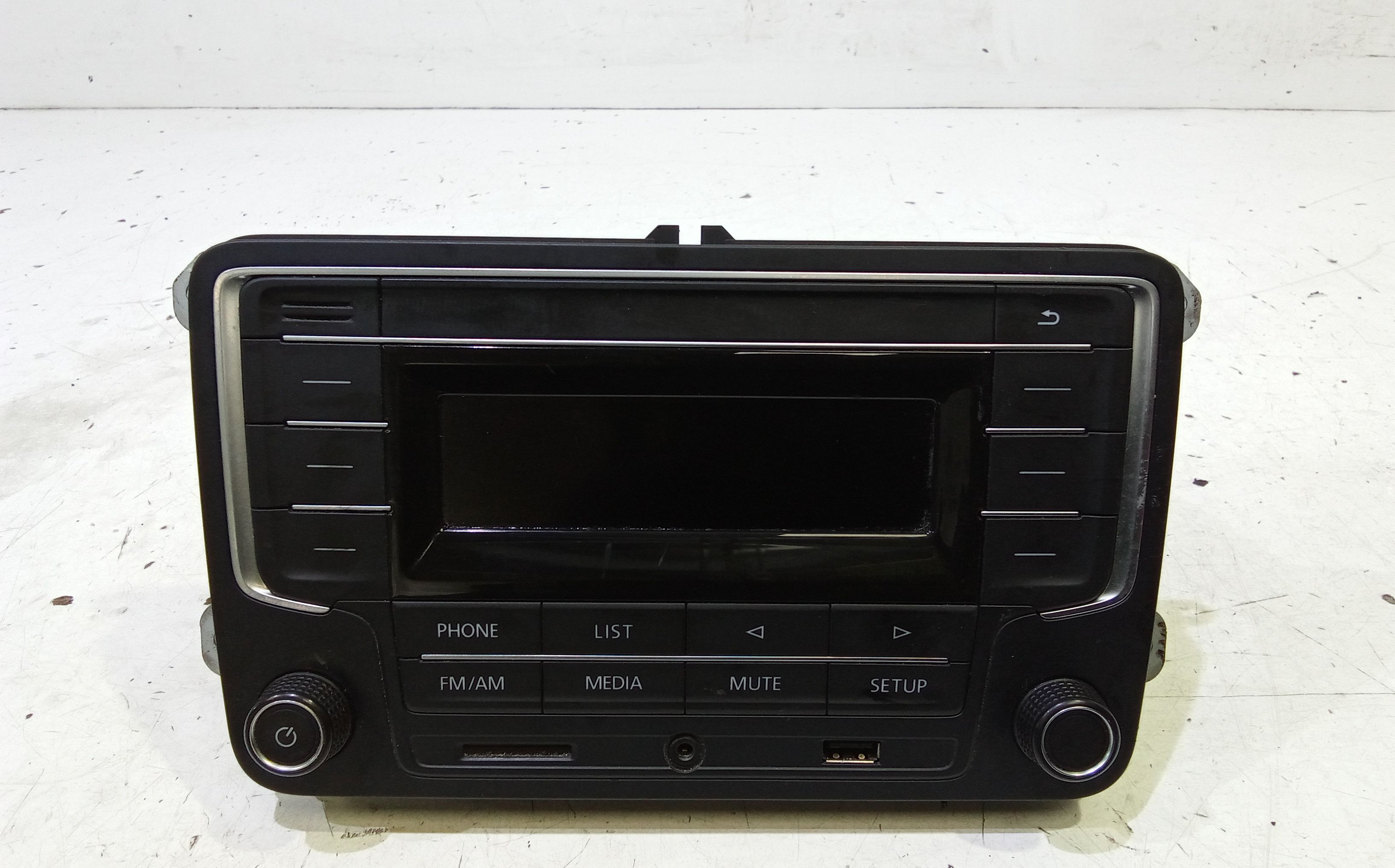 Autoradio VOLKSWAGEN Caddy 4° Serie | CasoriaCar.it