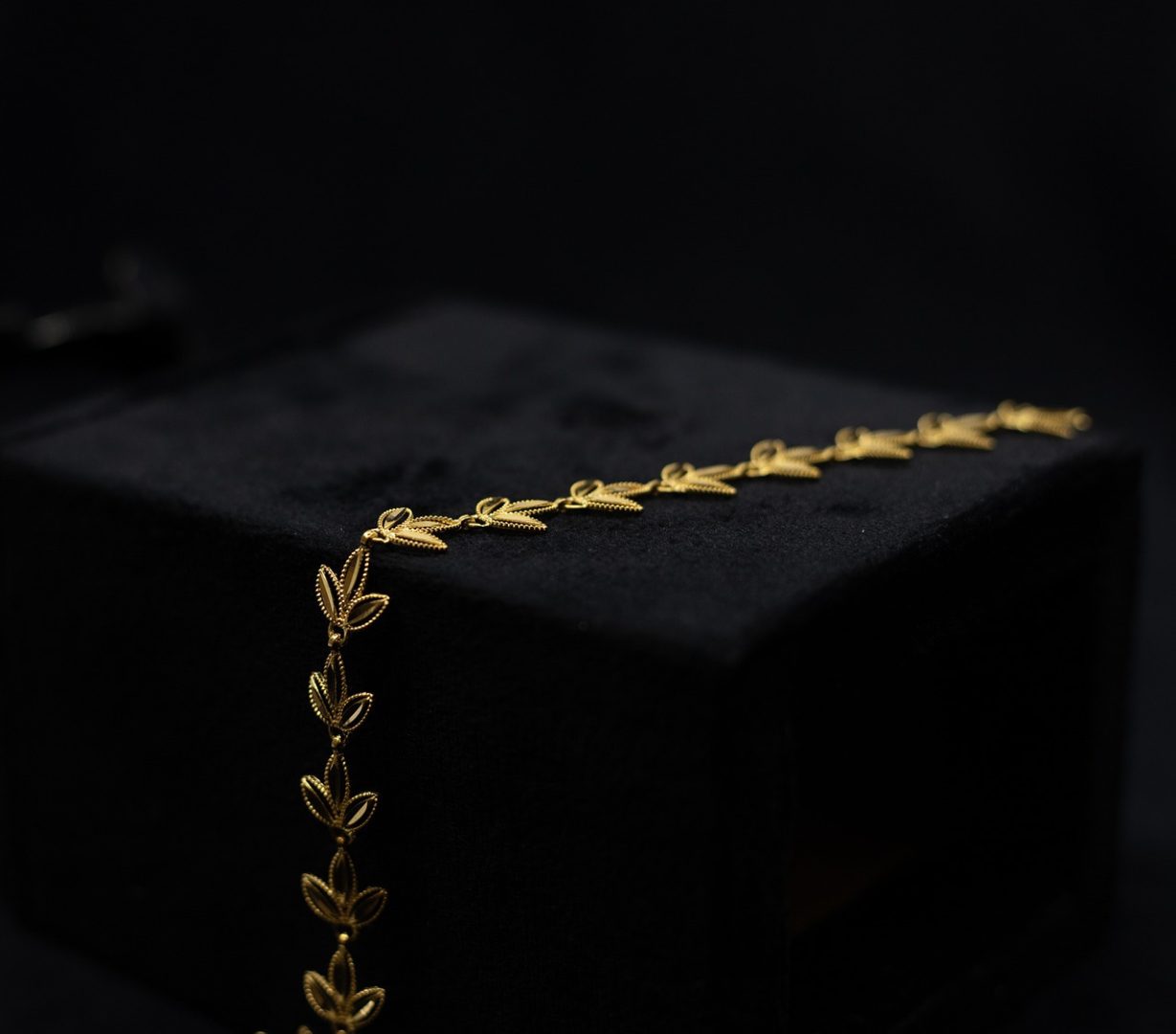 Poinçon plaqué or : tout ce qu'il faut savoir